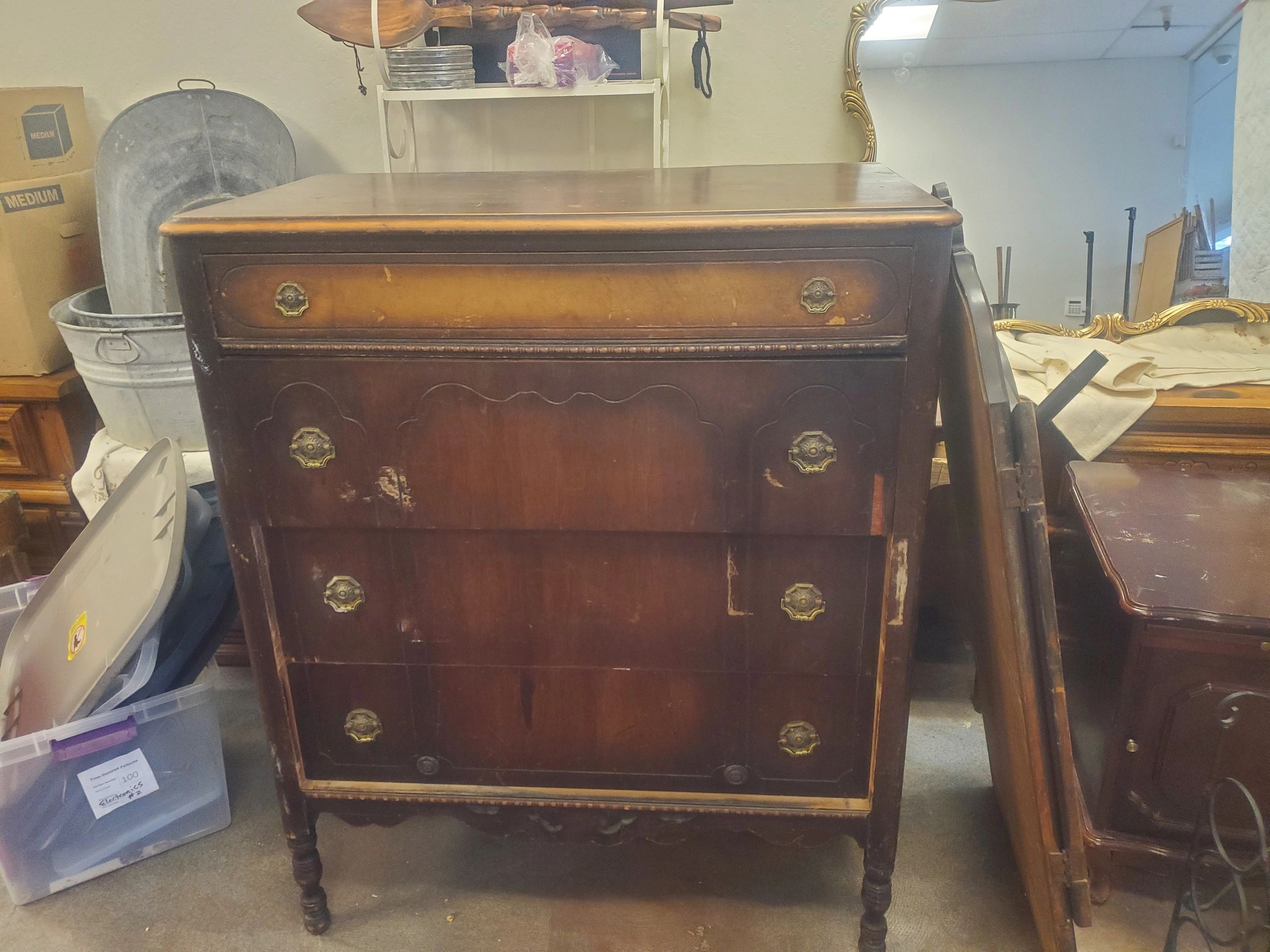 Time Honored Vintage store